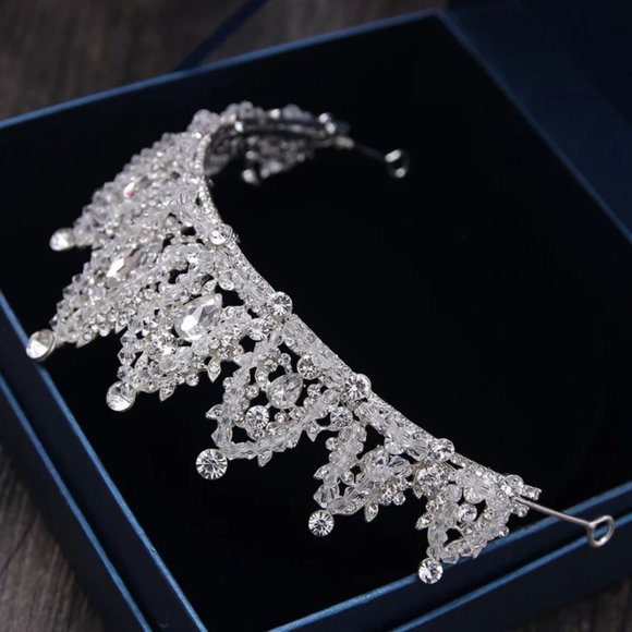 Accessories | Silver Tiara Crown Pointed Princess Queen Headdress ...